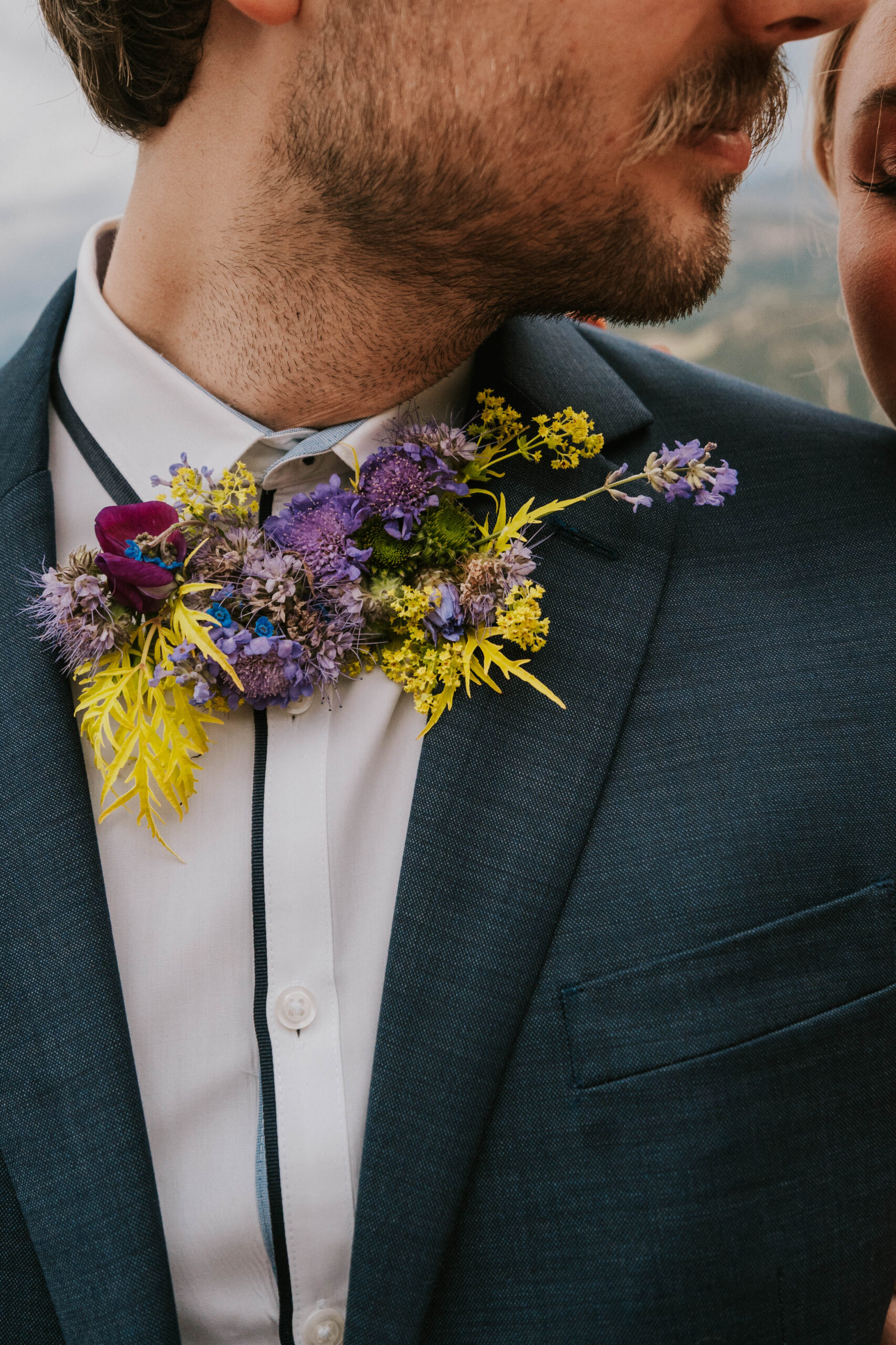 WEARABLE FLOWERS - Boulder Blooms